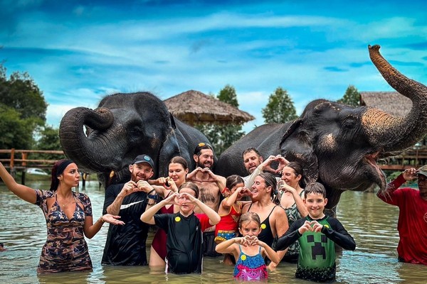 PHUKET ELEPHANT CARE HALF DAY PROGRAM
